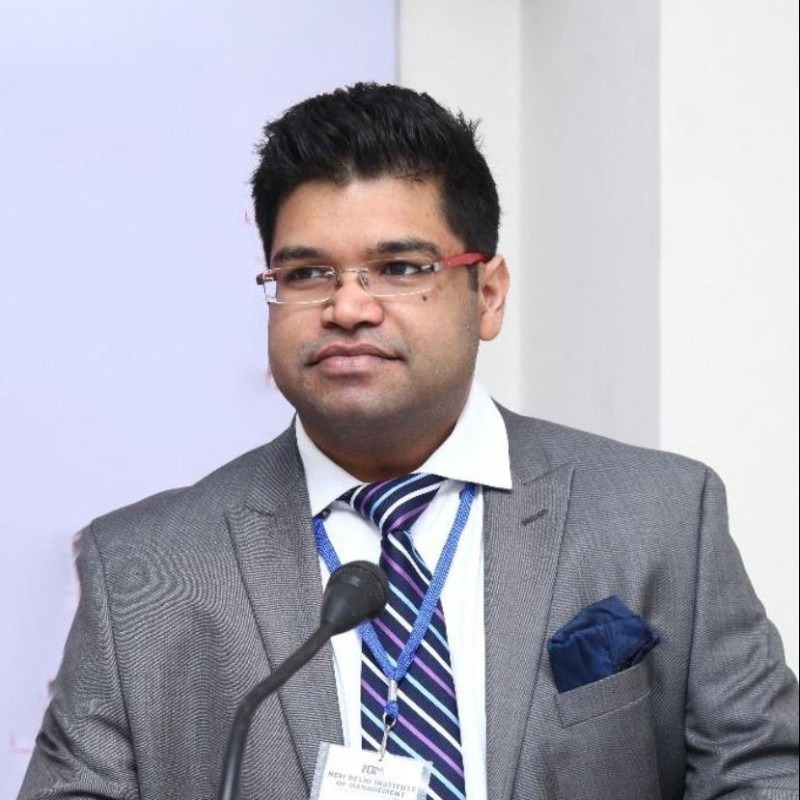 Become Management Consultant